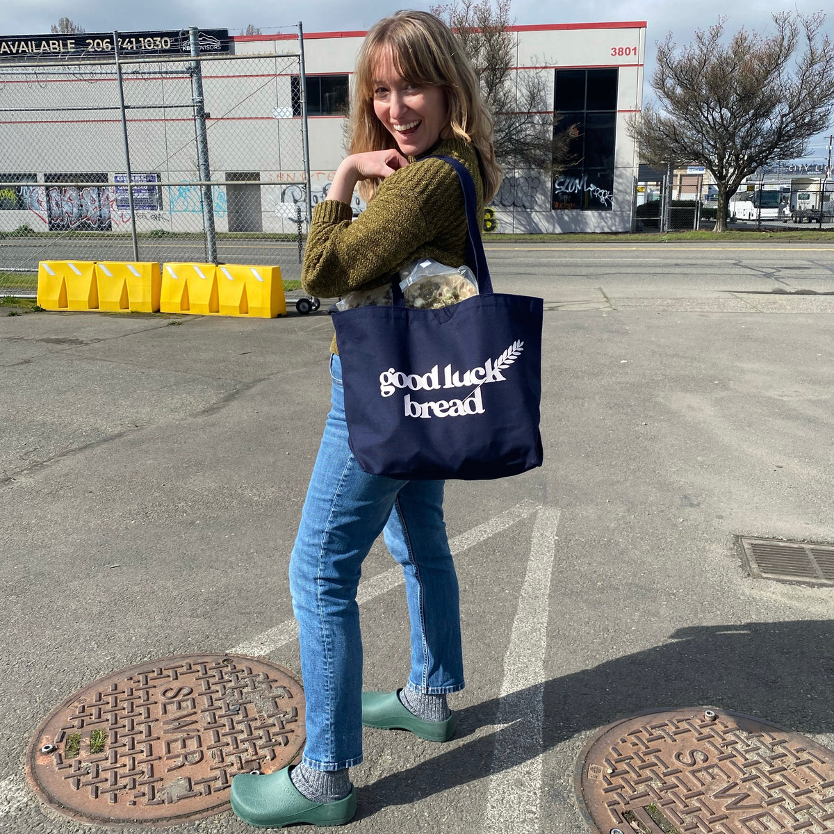 “Cold Pizza” Logo Tote – Good Luck Bread